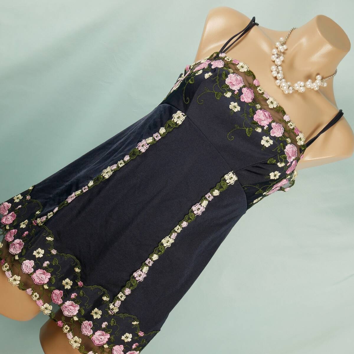 Yahoo!オークション - 5388 美品 ワコール Lge 高級感レース スリップ ...