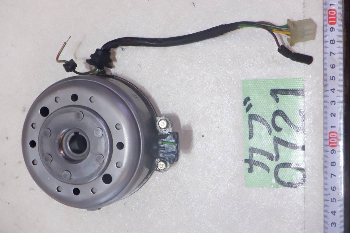 Yahoo!オークション - 0721 カブ C50 モンキー AB27エンジン外し ジェ...