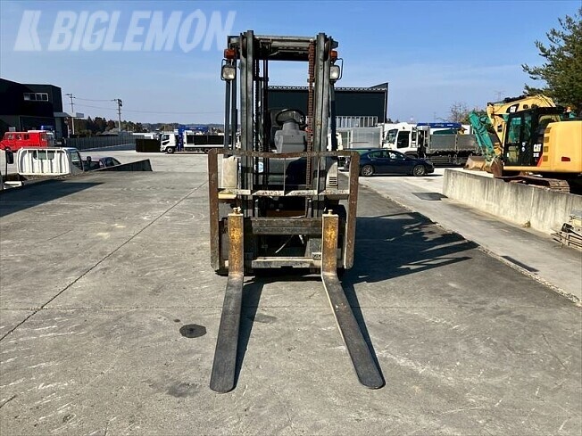 Yahoo!オークション - フォークリフト コマツ FG25T-17 2020年 1 650h ...