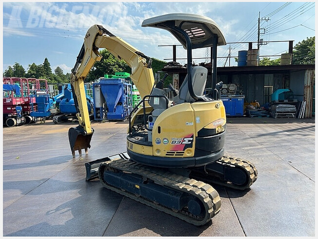 Yahoo!オークション - ミニ油圧ショベル(ミニユンボ) ヤンマー B3-6A 2...