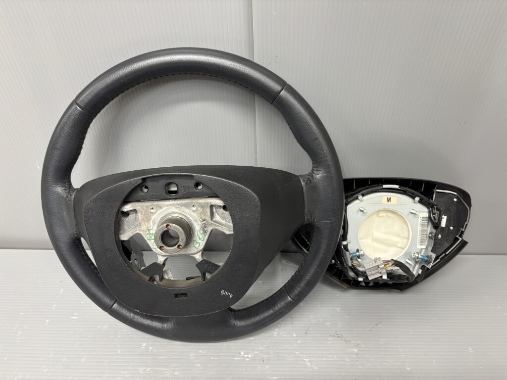 Yahoo!オークション - 日産 リーフ X 中期 (AZE0 ZE0) 純正 ステアリン...