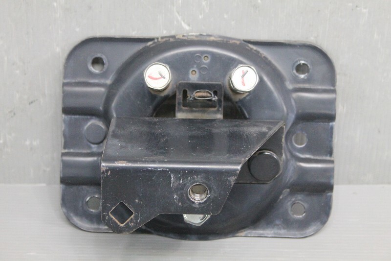 Yahoo!オークション - 日産 キックス RX (H59A) 純正 スペアタイヤ ブ...