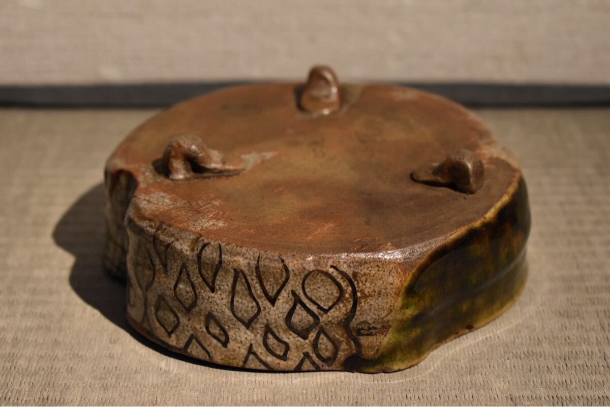 Yahoo!オークション - 【GE】Y165【コレクター所蔵品】時代 織部足付蓋...