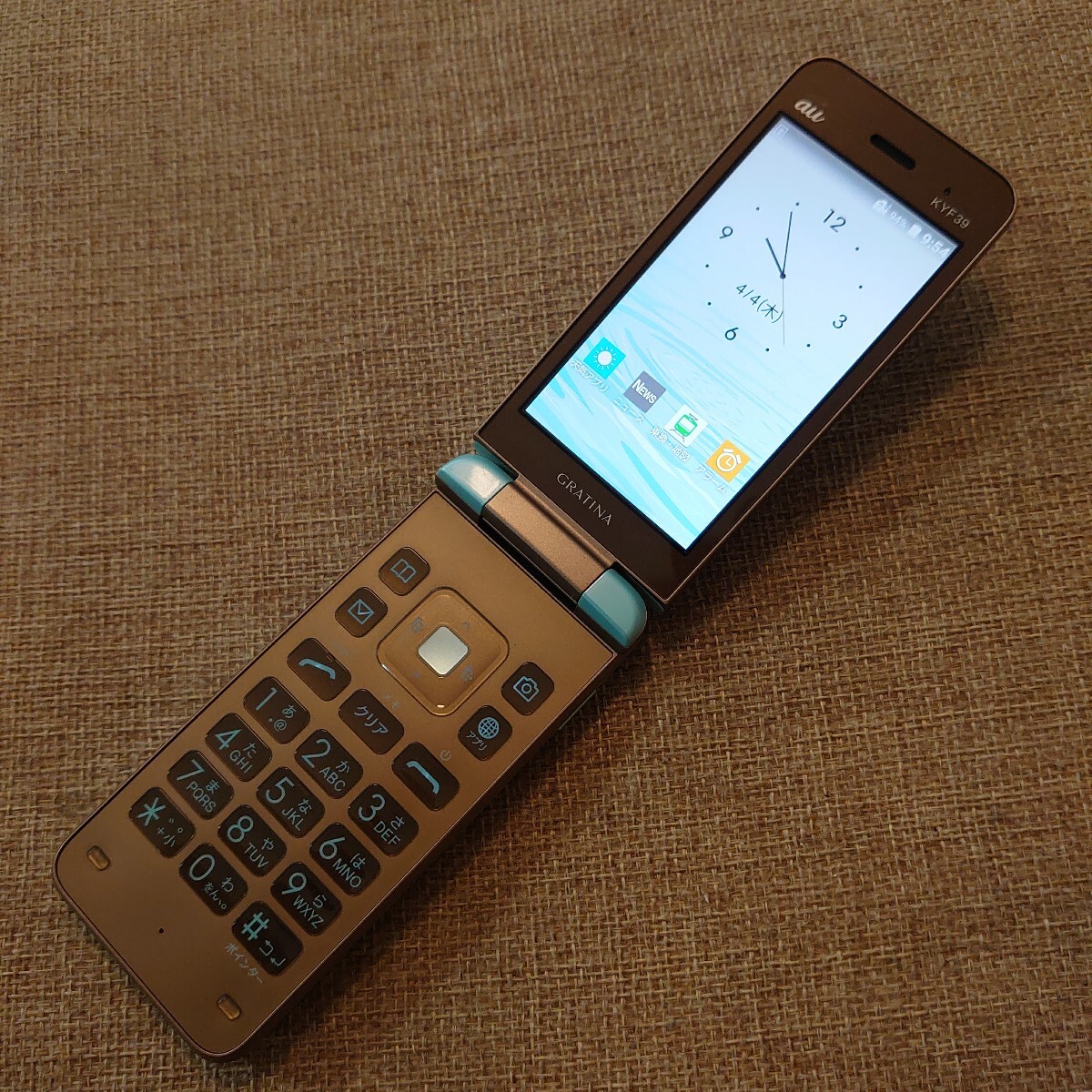 Yahoo!オークション - 美品KYF39 au 水色