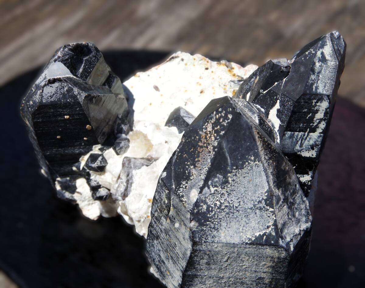 Yahoo!オークション - モリオン(黒水晶)原石 1 371g ポイント 魔除け...