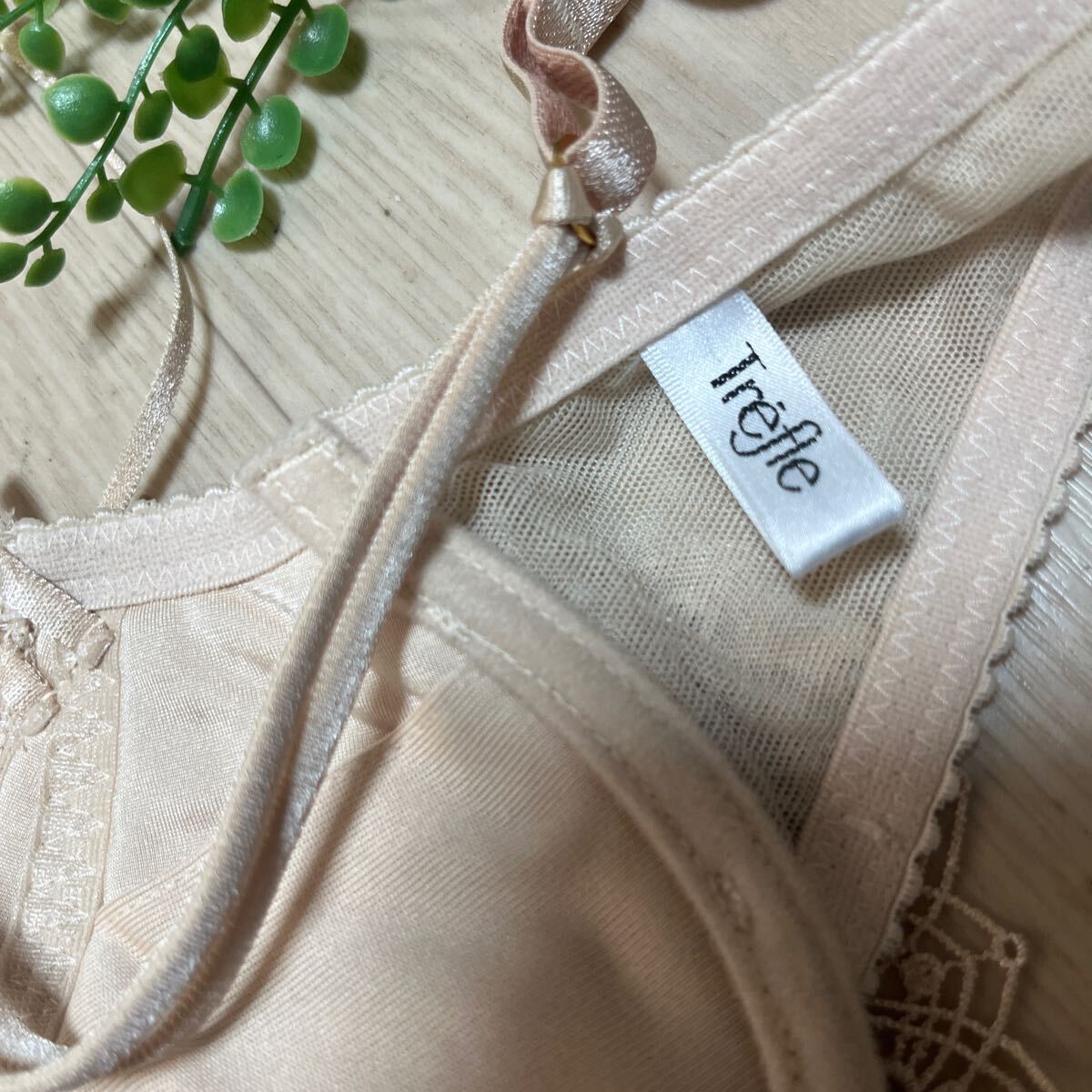 Yahoo!オークション - 4.Wacoal ワコール Trefle トレフル ブラジャー ...