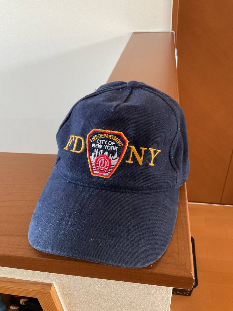 Yahoo!オークション - 【アンティーク】FDNY消防署エンブレム付きネイ...