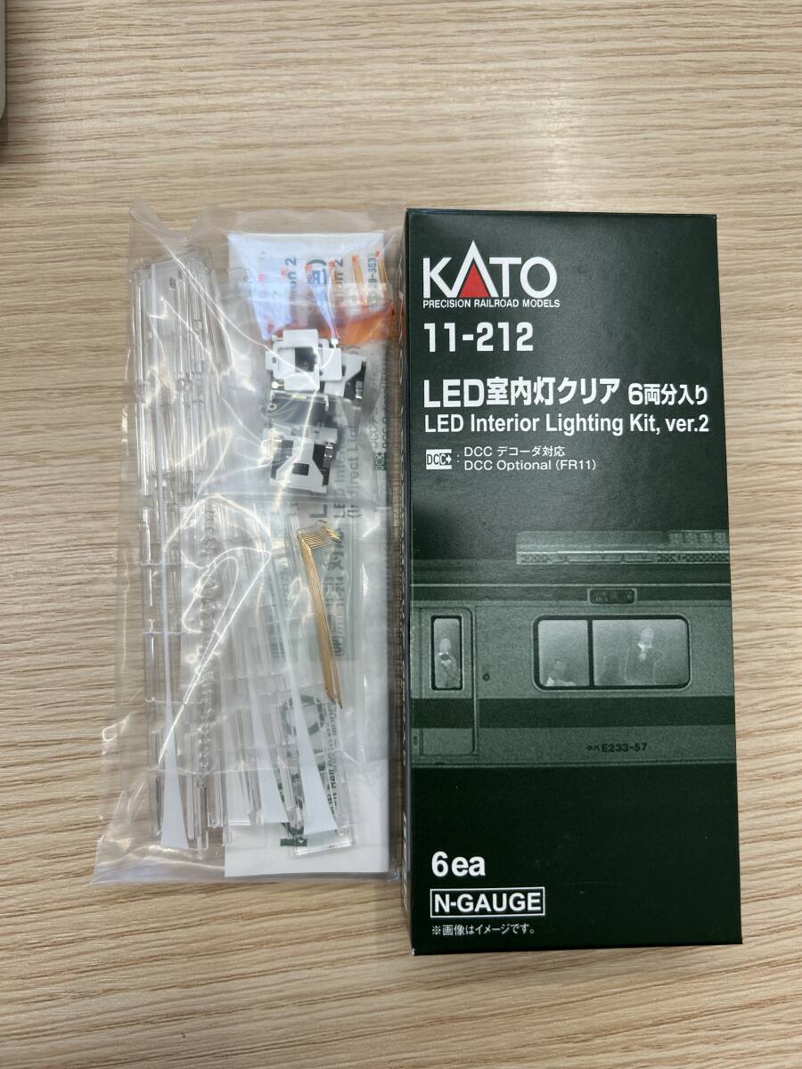 Yahoo!オークション - 5206 KATO LED室内灯クリア 11-212 6両分 カト...