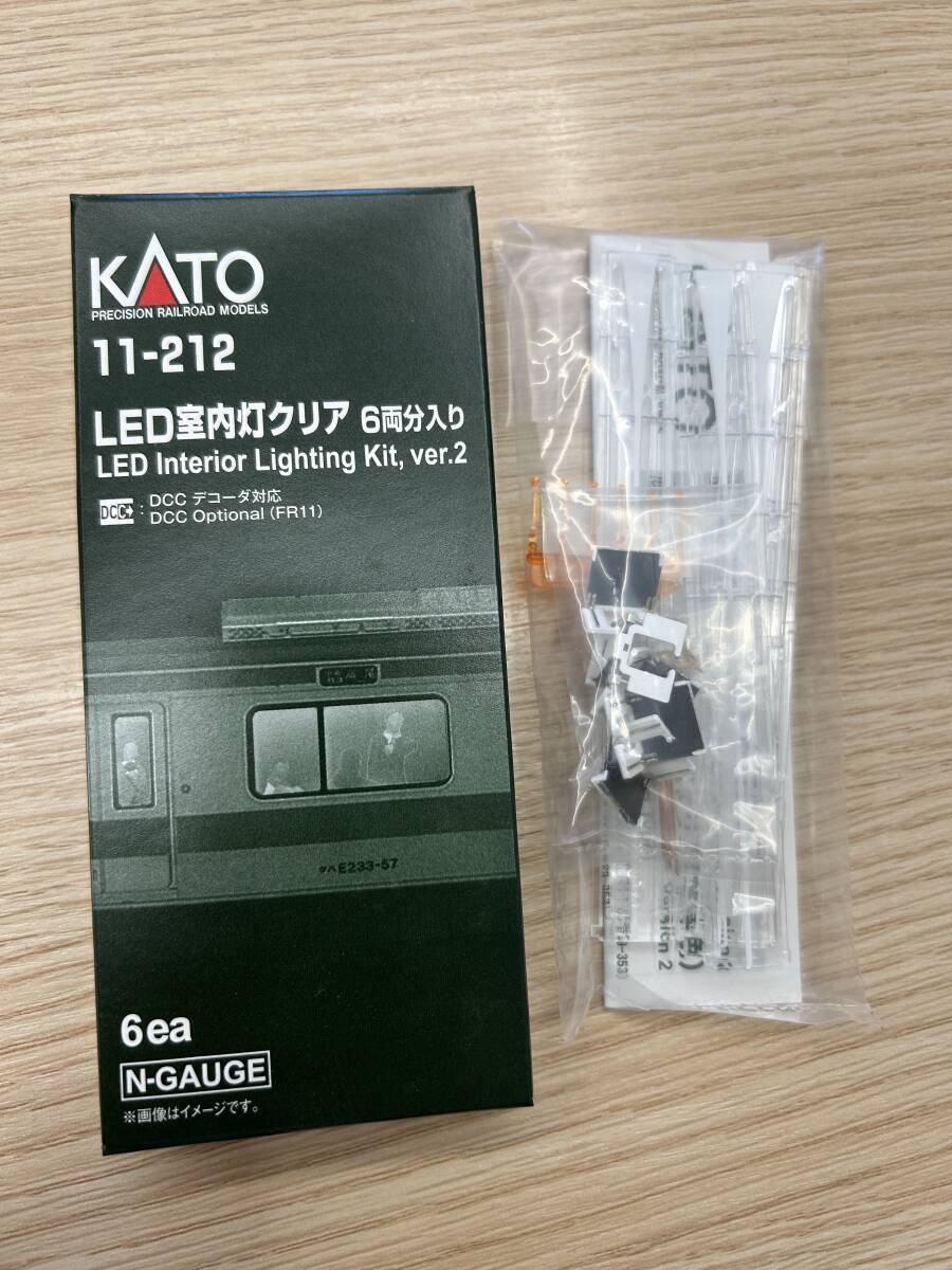 Yahoo!オークション - 5208 KATO LED室内灯クリア 11-212 6両分 カト...