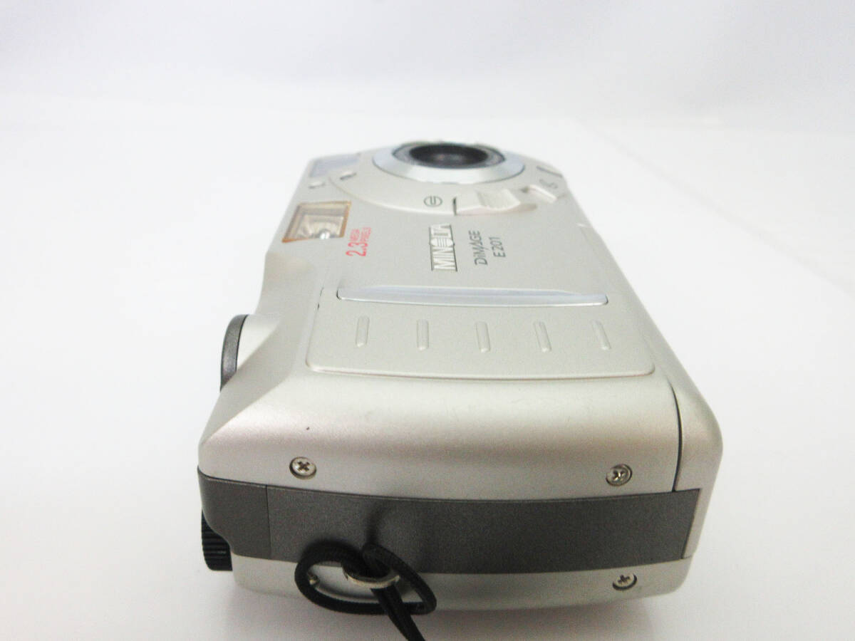Yahoo!オークション - G6618【デジカメ】MINOLTA DIMAGE E201 デジタル...