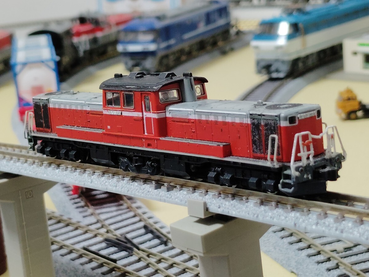 Yahoo!オークション - 機関車 2両 DD51 DF50 KATO TOMIX ディーゼル機...