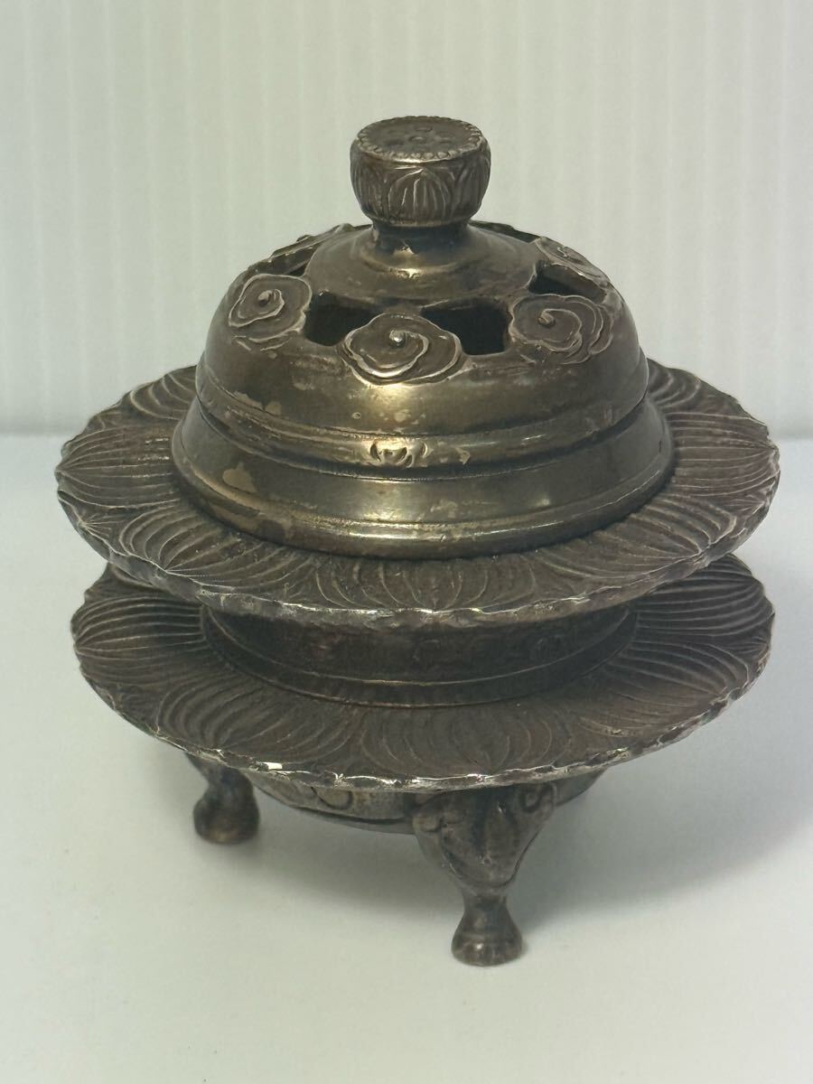 Yahoo!オークション - 蔵出 銀製 香炉 銀 900 刻印 420g 香道具 三足 ...