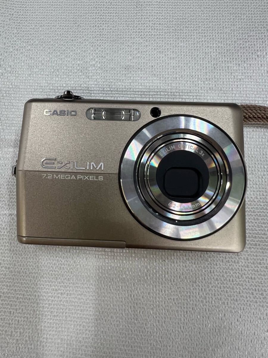 CASIO EXILIM カシオ エクシリム EX-Z700 デジタルカメラ(カシオ)｜売買されたオークション情報、yahooの商品情報をアーカイブ公開 - オークファン（aucfan.com）