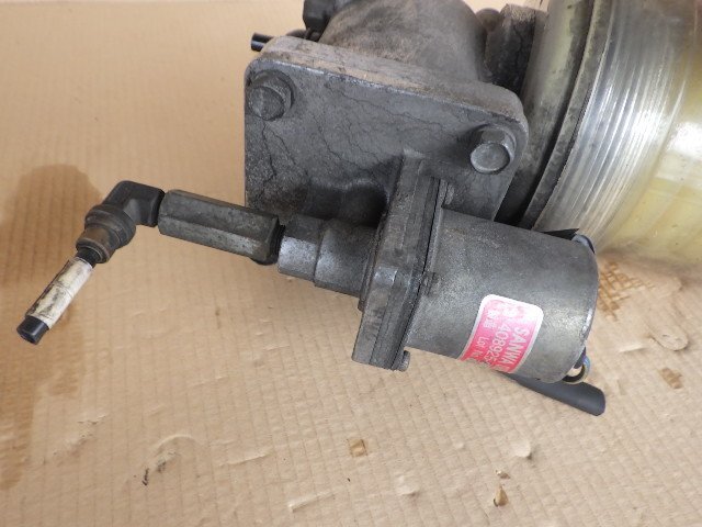 Yahoo!オークション - r5126-93 日産 UD トラックス クオン グリスポン...