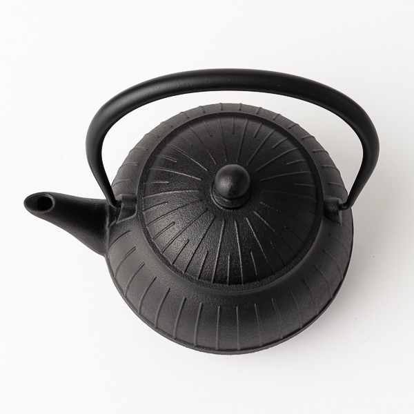 Yahoo!オークション - 送料300円(税込) ky162 OIGEN 南部鉄器 鉄瓶 八...