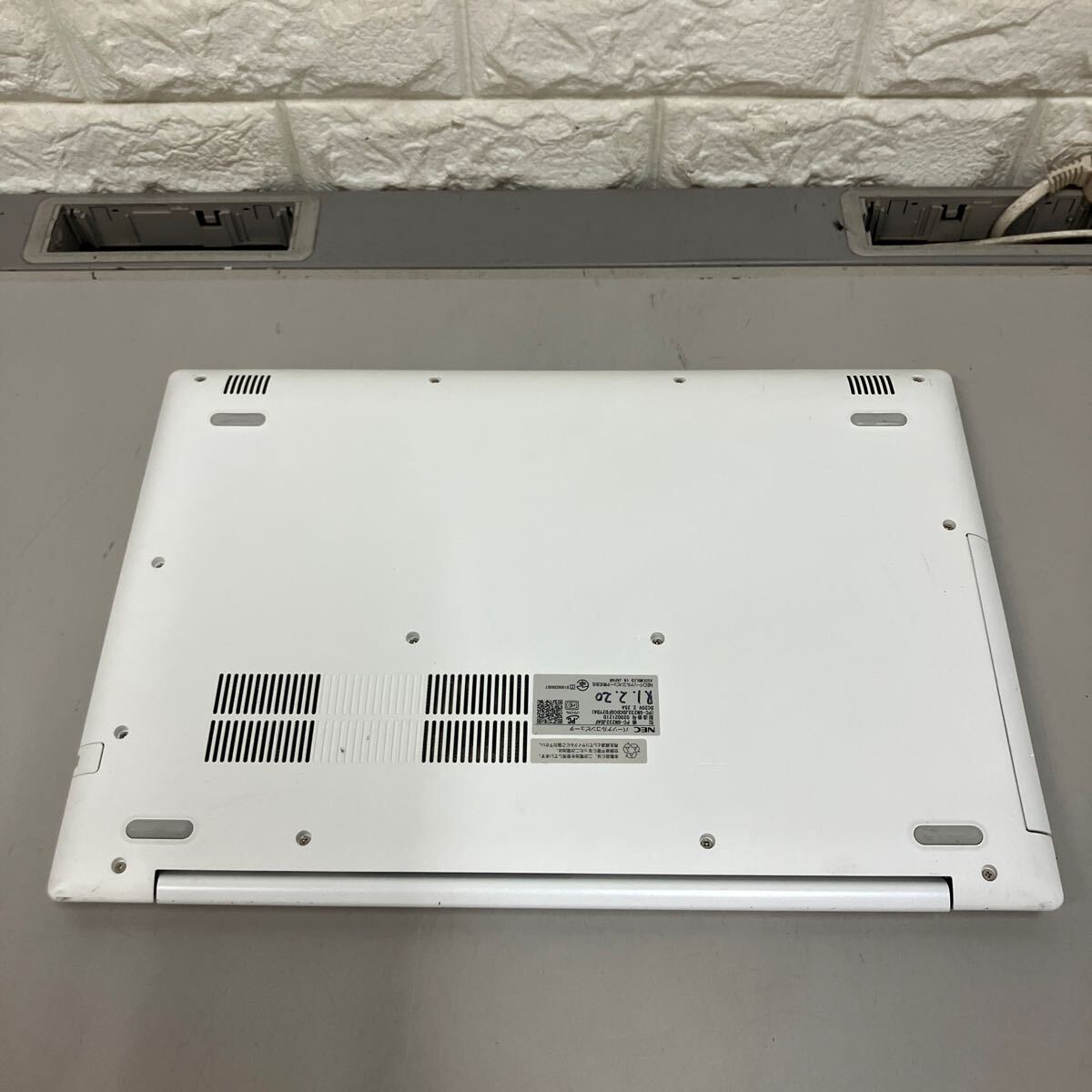 Yahoo!オークション - L98 NEC LAVIE Direct PC-GN232JDAF Core i3 702...