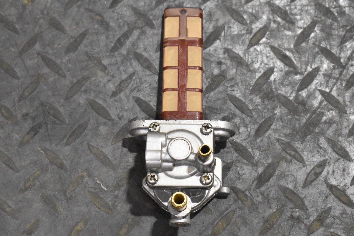 K436 当時物 純正 Z1000ST ガソリンコック 燃料コック 0020 検 MK2 KZ Z1300(カワサキ用)｜売買されたオークション情報、yahooの商品情報をアーカイブ公開 ...