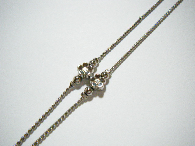 Yahoo!オークション - ペンダント ネックレス シルバーカラー【PE14】