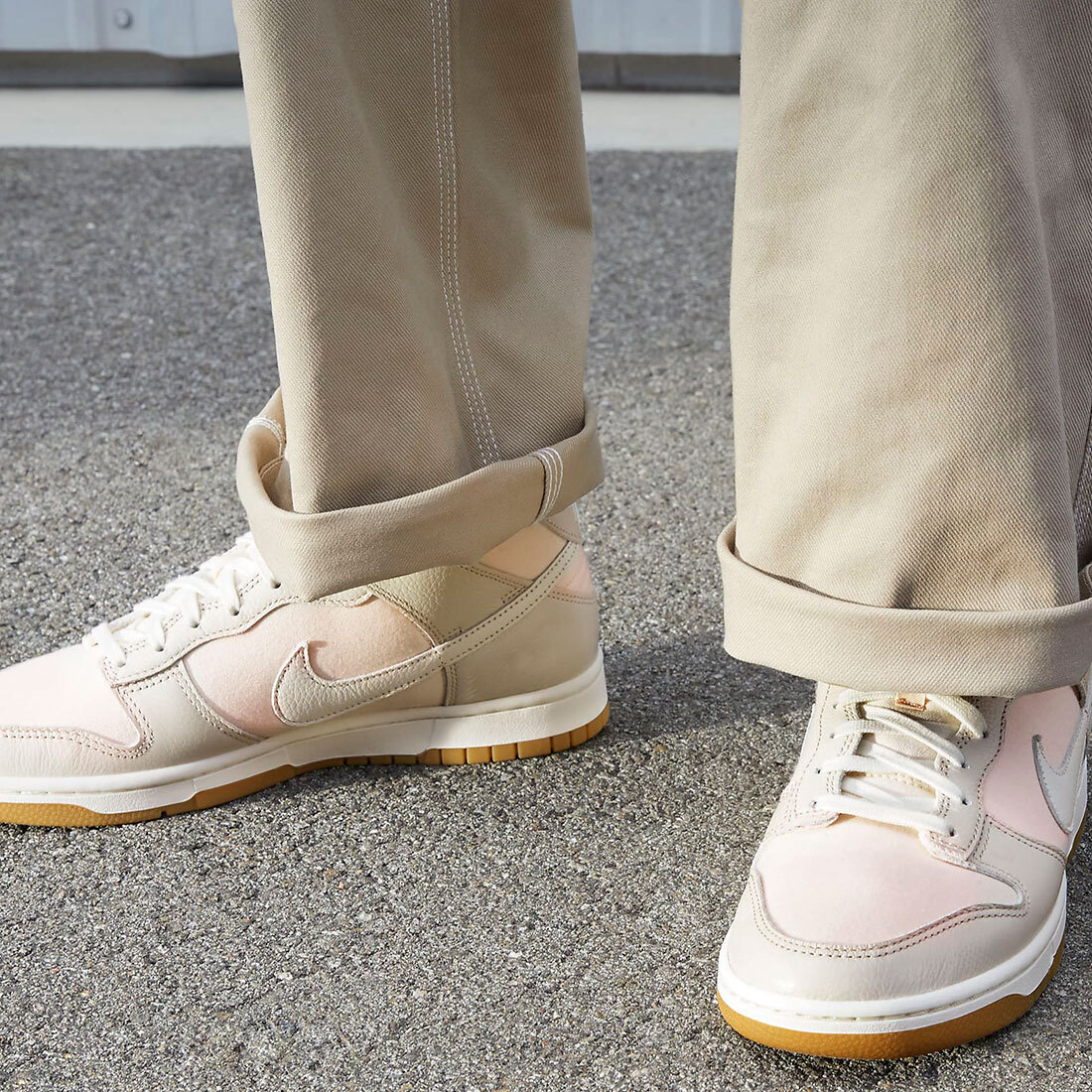 Yahoo!オークション - ナイキ 29cm ダンク ミッド 税込定価14300円 オ...