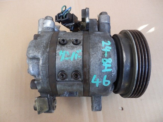 Yahoo!オークション - スバル SAMBAR サンバー V-KV4 H9年 AT-4WD車 ...