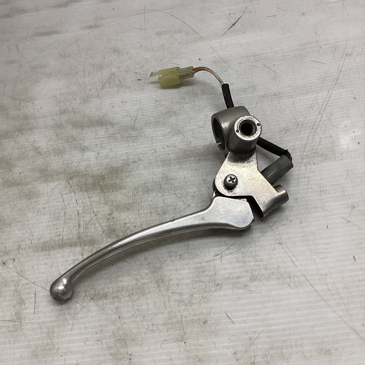 Yahoo!オークション - F46-8 スズキ アドレスV50 CA44A ブレーキ レバ...