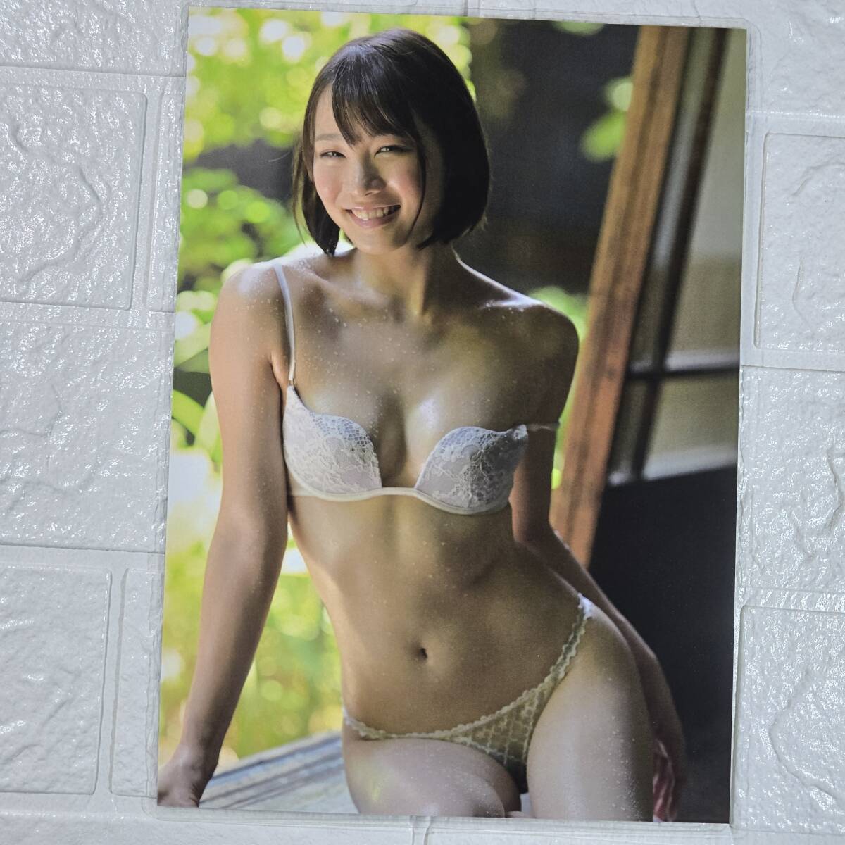 Yahoo!オークション - 鈴村あいり B5 雑誌 写真集 切り抜き2P【150...