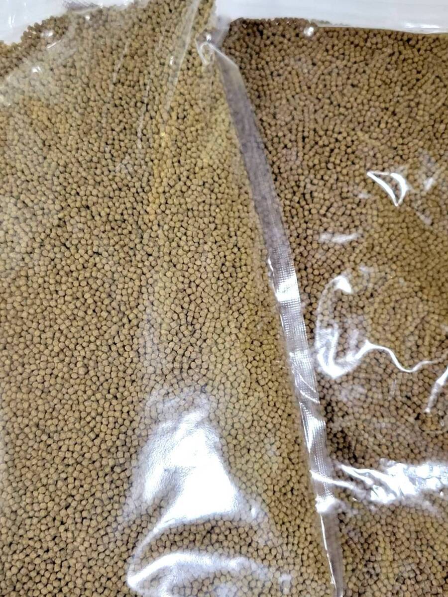 Yahoo!オークション - 熱帯魚 金魚の餌セット ひらめEPF2【浮上性】300...