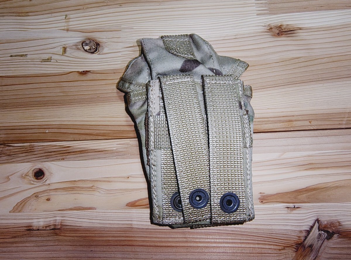 Yahoo!オークション - ロシア FSB ANA製官給品マルチカムポーチセット