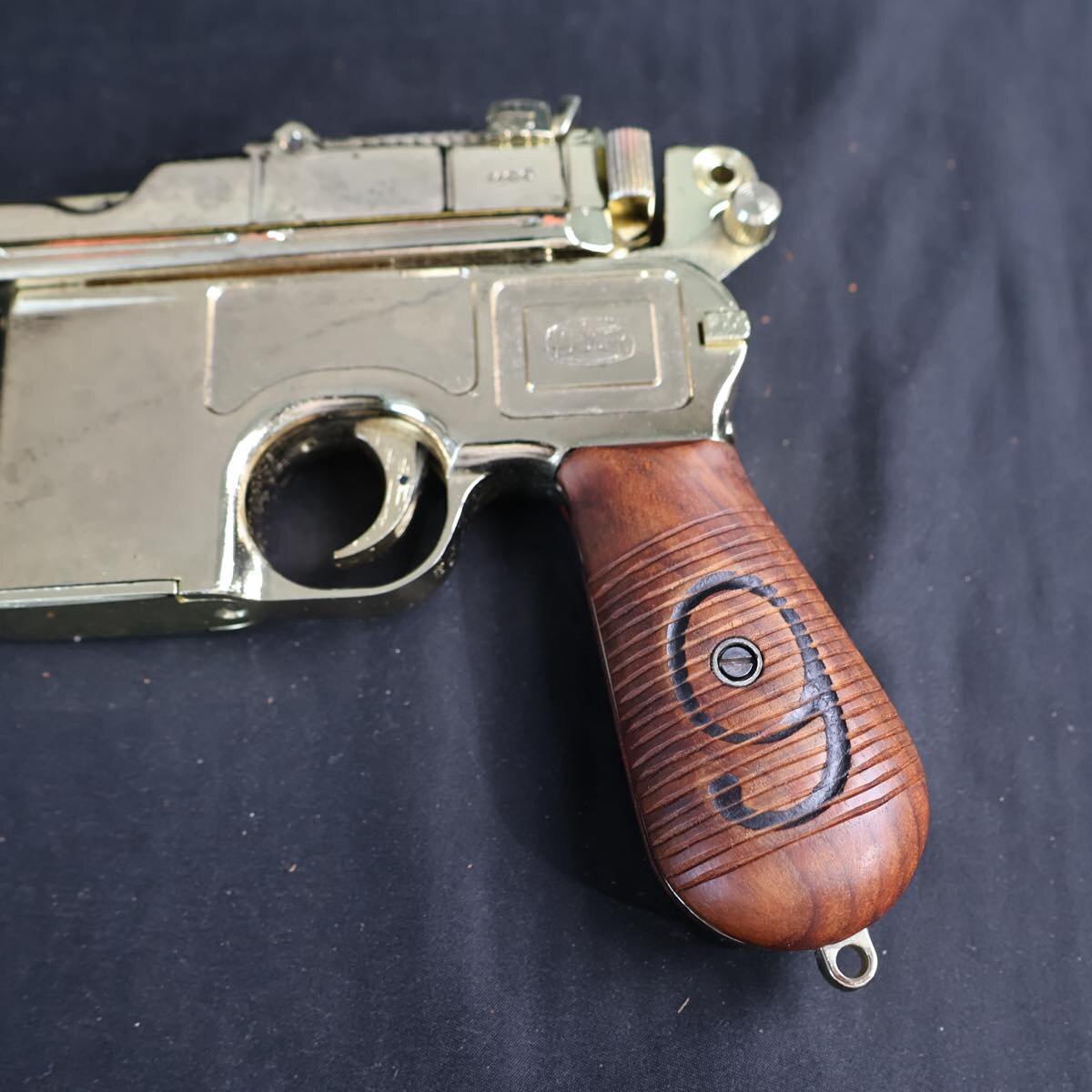 Yahoo!オークション - MGC モーゼル C96 モデルガン Smg レッドナイン ...