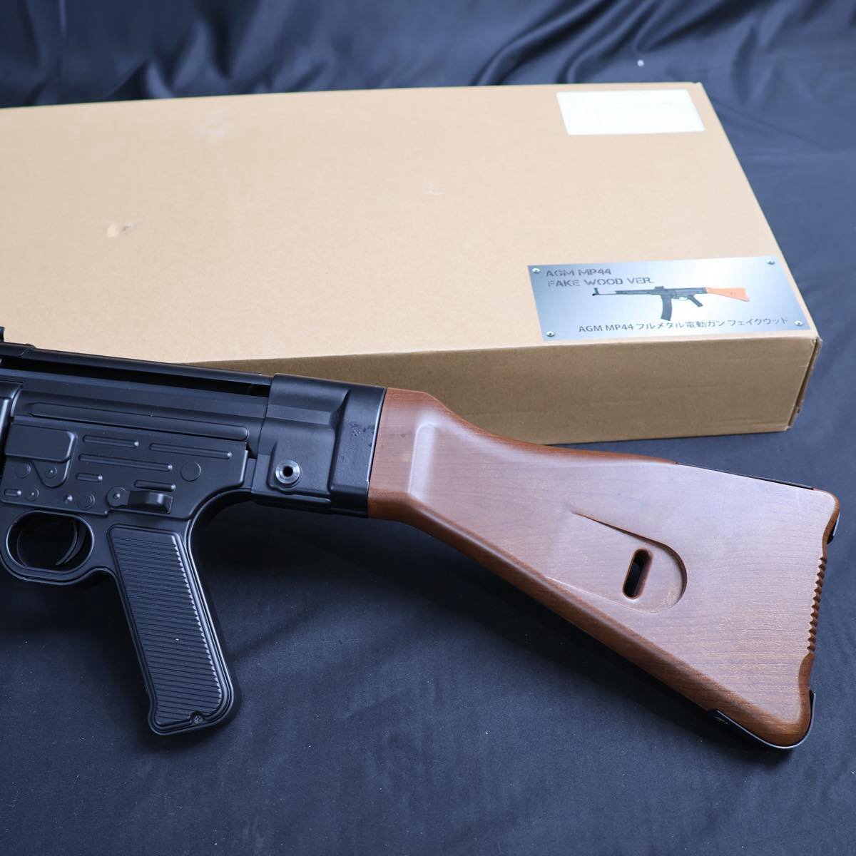 Yahoo!オークション - AGM MP44 電動ガン フルメタル フェイクウッド