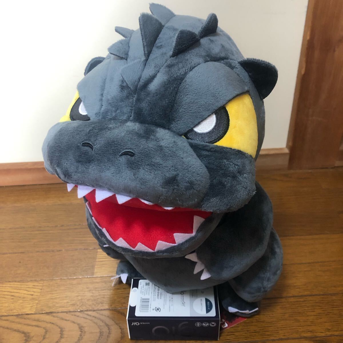 Yahoo!オークション - GiGO限定 GODZILLA デフォルメぬいぐるみ 超BIG ...