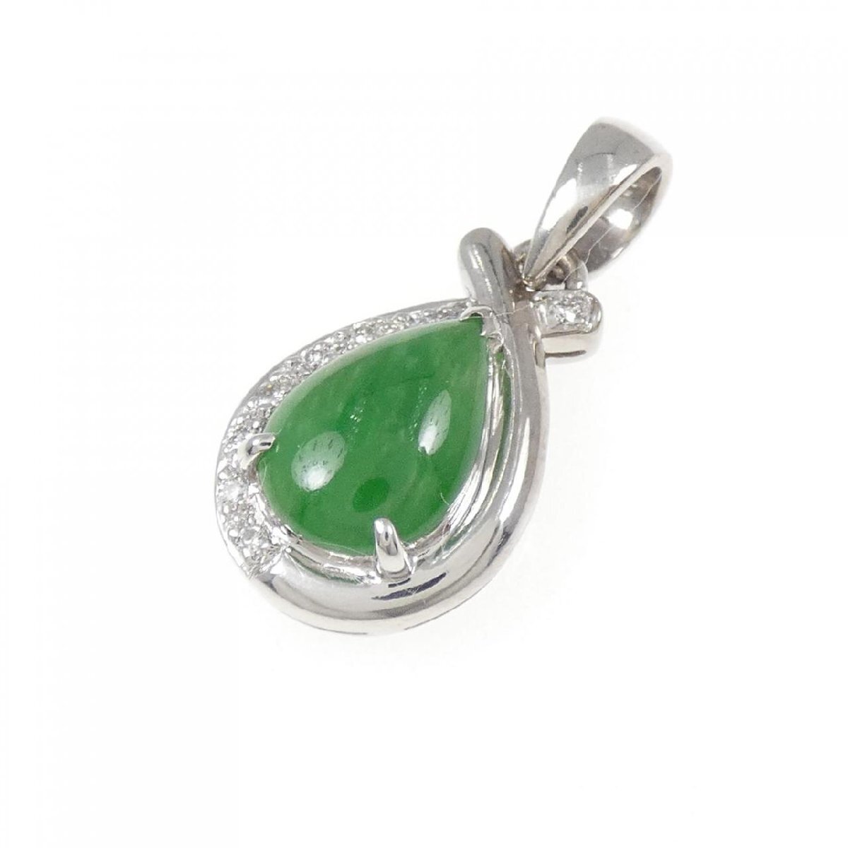 Yahoo!オークション - 18KWG ヒスイ ペンダント 1.16CT