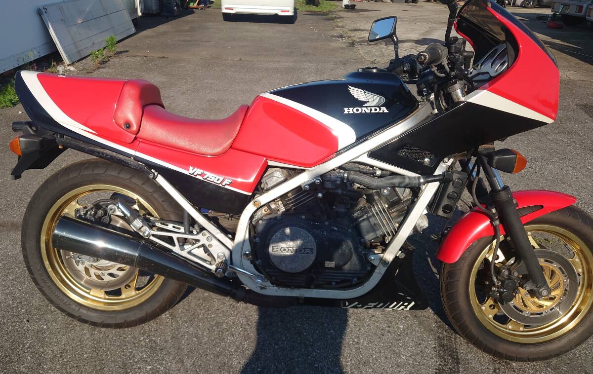 Yahoo!オークション - レストアベース VF750F ホンダ HONDA 検）CB750F...