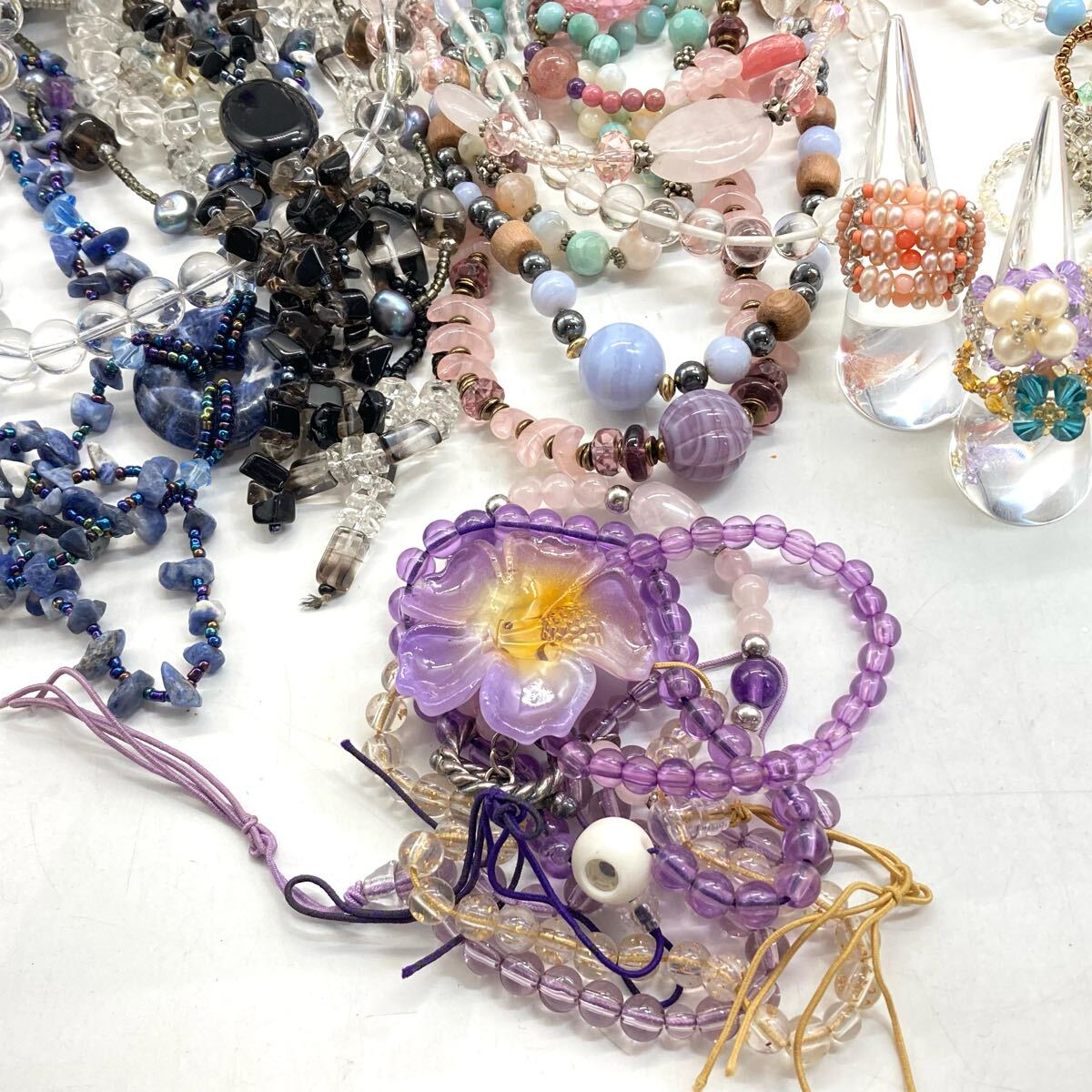 Yahoo!オークション - 天然石多数 [アクセサリーおまとめ]u 約1995g ...