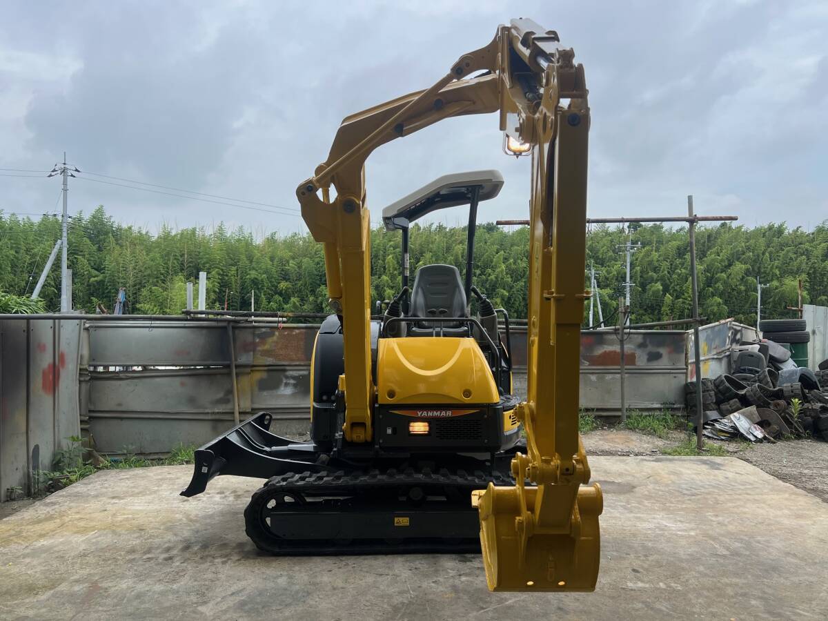 Yahoo!オークション - ユンボ ヤンマー B3-6A 3t クラス 油圧ショベル ...