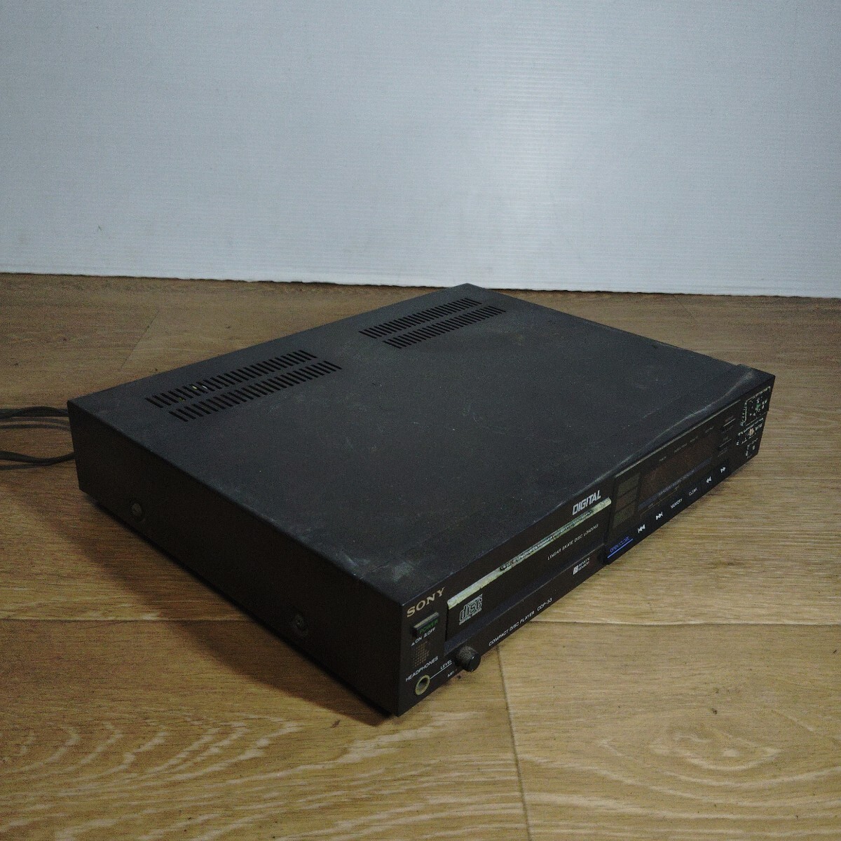 Yahoo!オークション - SONY ソニー CDプレーヤー CDP-33