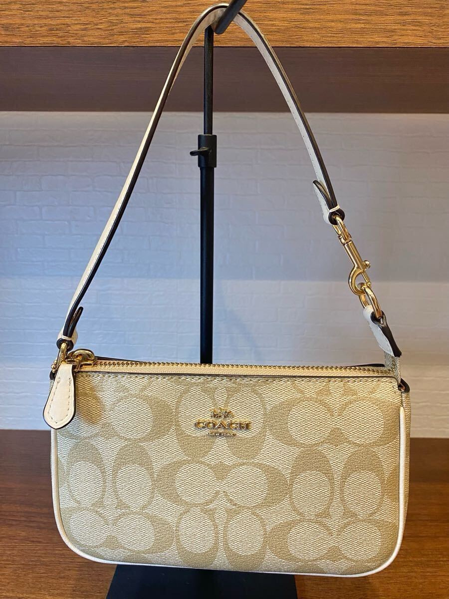 Yahoo!オークション - K7107/ COACH シグネチャー PVC 2way バッグ C33...
