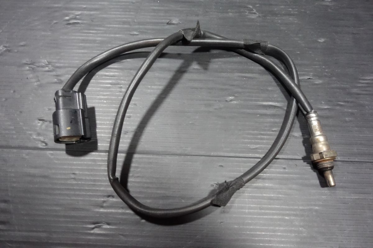 Yahoo!オークション - O2センサー マフラー サイレンサー ハーレー 純...