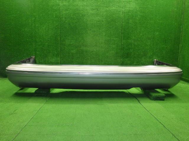 Yahoo!オークション - クラウンワゴン E-JZS130G RバンパーASSY 29T 52...