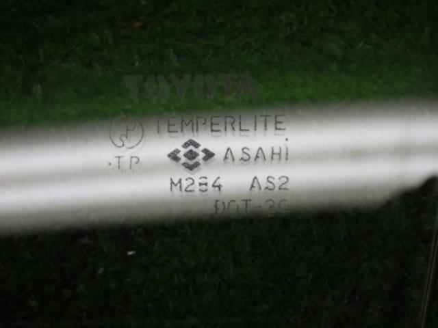 Yahoo!オークション - クラウンワゴン E-JZS130G 右Fドアガラス 29T ブ...