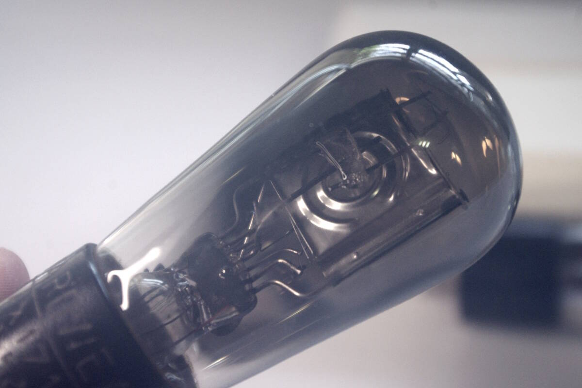 Yahoo!オークション - 真空管 音声出力用 UX-171A 2本 チェック済