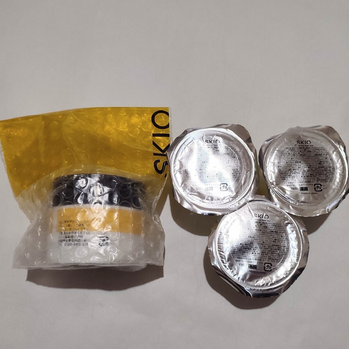 Yahoo!オークション - ロート製薬 SKIO VCホワイトピールゲル 本体 80g...