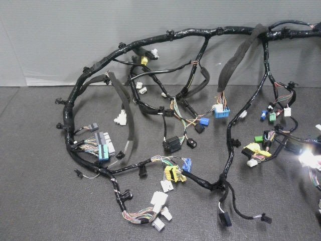 Yahoo!オークション - 5kurudepa R2年 スペーシア 5AA-MK53S ワイヤー ...