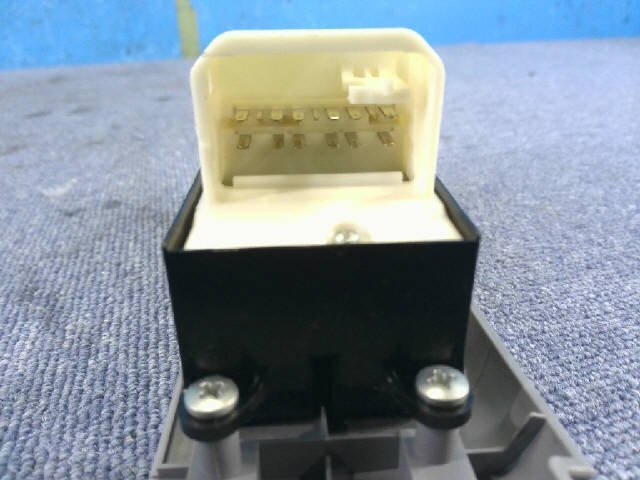 Yahoo!オークション - 7kurudepa ヴィッツ DBA-KSP90 パワーウィンド P...