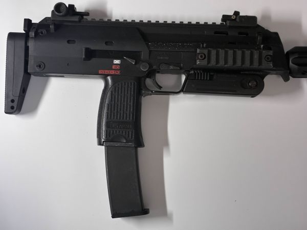Yahoo!オークション - KSC 【MP7A1】 中古 mp7a1 H&K ガスガン サプレ...