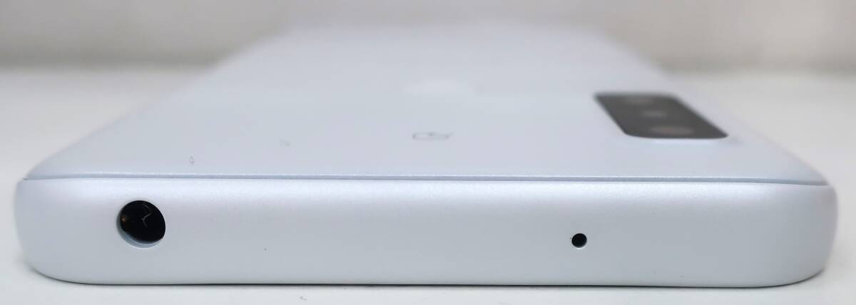 Yahoo!オークション - 美品 arrows we FCG-01 64GB ホワイト アンドロ...