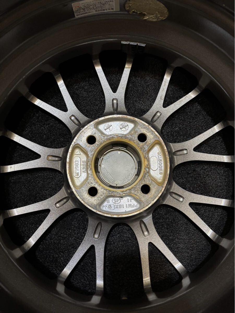 Yahoo!オークション - ENKEI PFM1 15インチ 6J +45 100 4H アルミホイ...