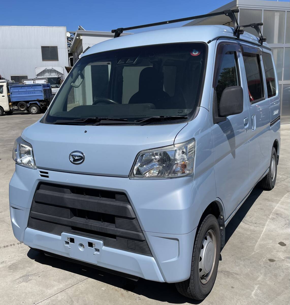 Yahoo!オークション - 平成29年式 ハイゼット DX SA3 S320後期 ブルー ...