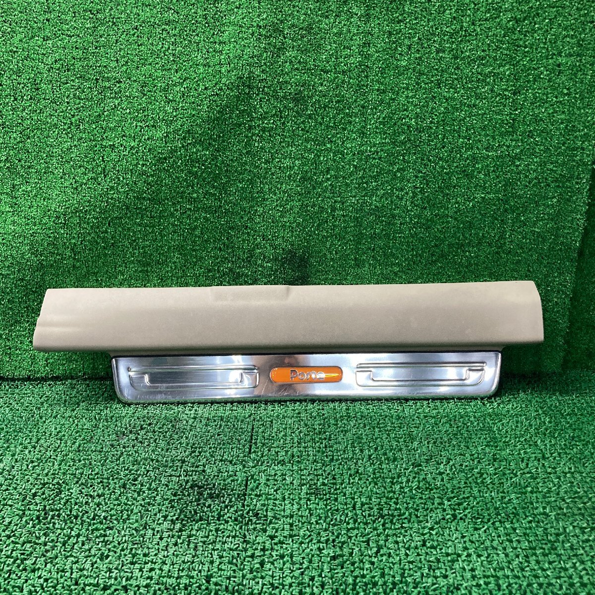 Yahoo!オークション - ポルテ 150r NNP11 スカッフプレート 右のみ(W4...