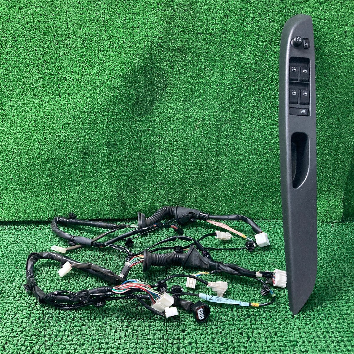 Yahoo!オークション - ミライース G LA300S ドアミラー電動格納 ハー...